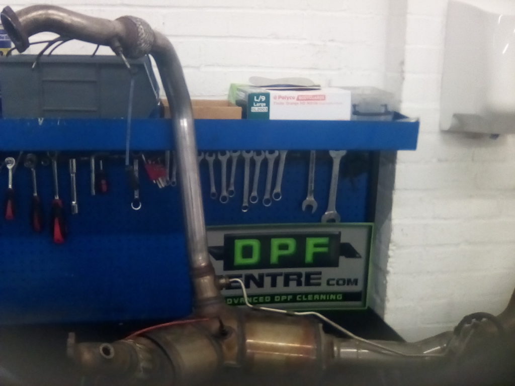 Range Rover Sport 3.0 SDV6 DPF Cleaning - Quantum - DPF Cleaning Centre